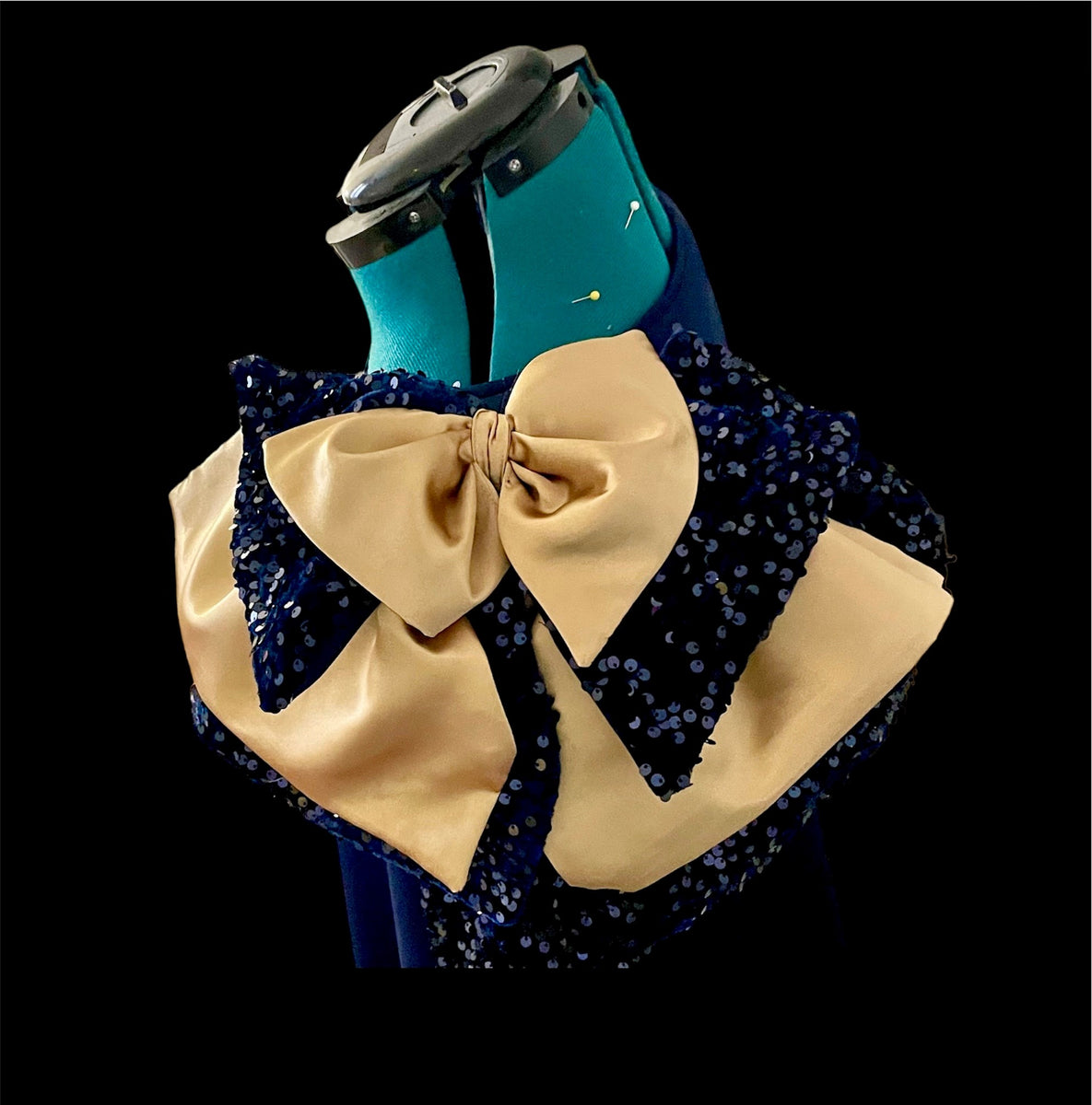 Triple Bow Pin – DaintyThings by LMM